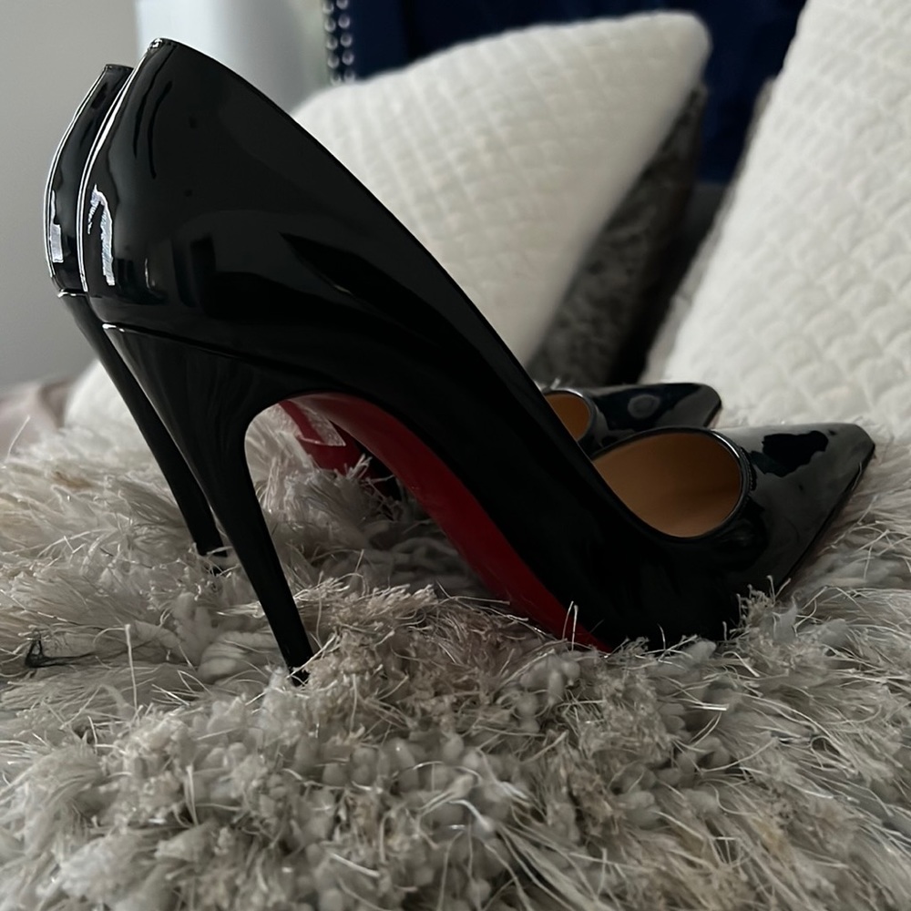 Christian Louboutin - So Kate - Gem